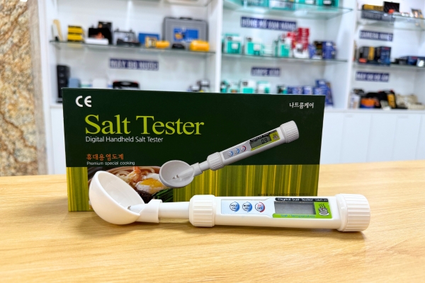 Đánh giá từ A-Z về máy đo độ mặn DMT-20, có nên mua hay không?